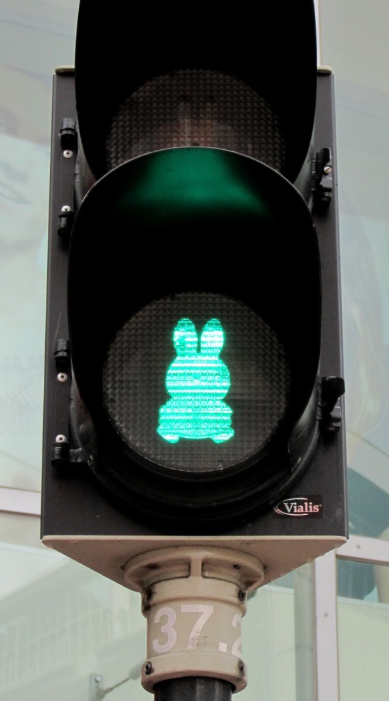 Is Just Amazing - 11 Of The World’s Most Creative Traffic Lights